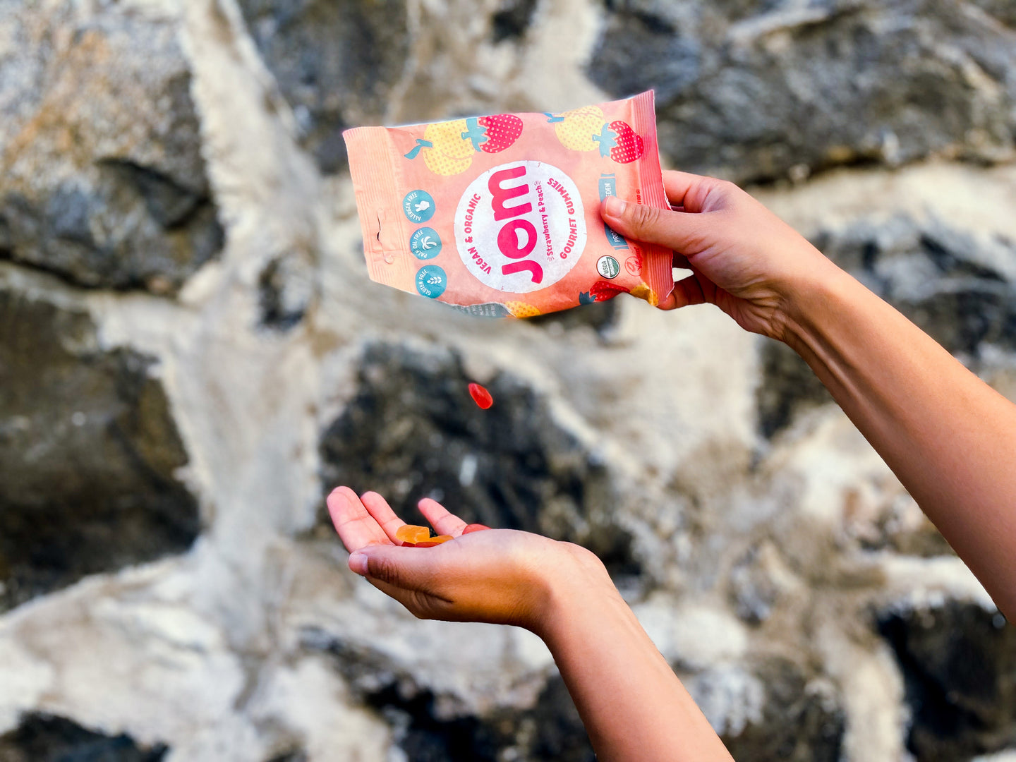 Organic Strawberry & Peach Candy | Vegan, Swedish, Allergen-Friendly – JOM